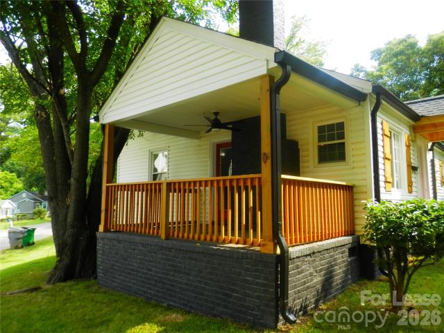 1416 Effingham Road