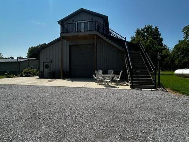 1416 Fisher Road