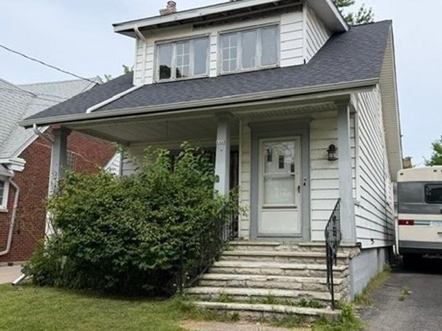1416 Fort Ave, Niagara Falls, NY 14303