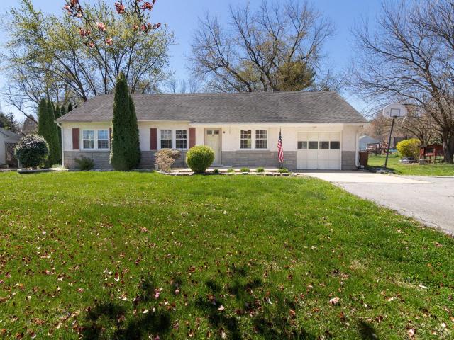 1416 Horse Shoe Pike