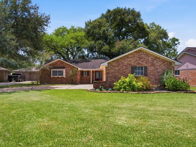 1416 Linwood Drive