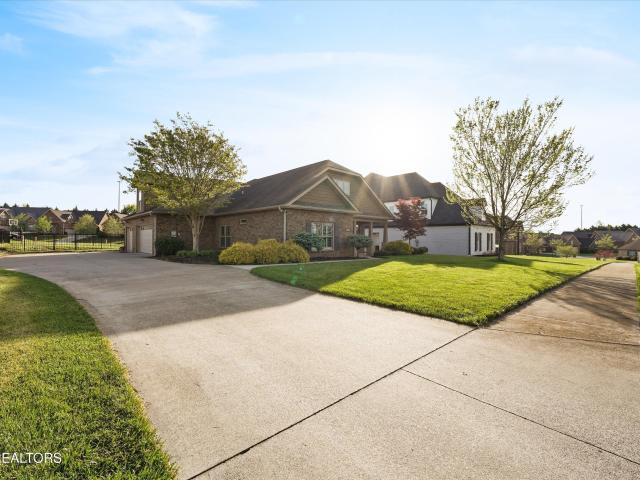 1416 St. Thomas Way