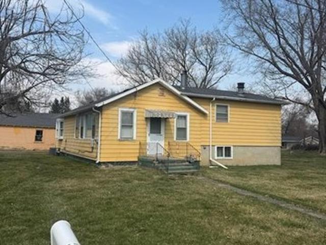 W1416 Locust Rd, Bloomfield, WI 53128