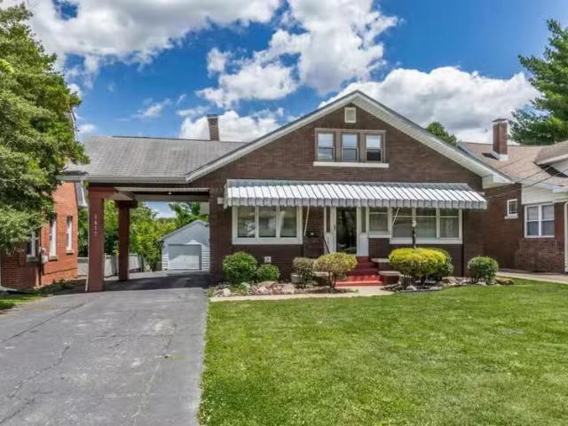 1417 MESKER PARK DR, EVANSVILLE, IN 47720 Single Family Reside.