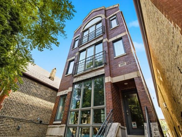 1417 N Bosworth Ave Apt 1, Chicago, IL 60642