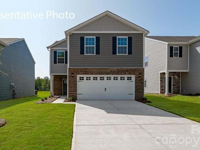 1417 Avila St, Hickory, NC 28602