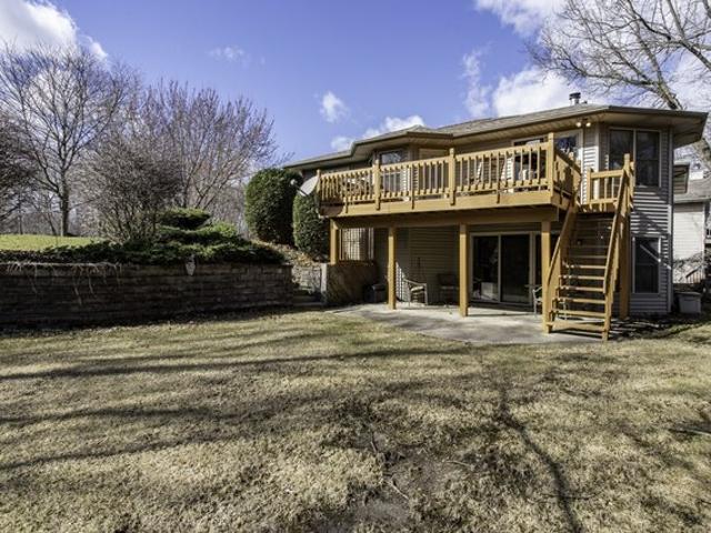 1417 April Ln, Winthrop Harbor, IL 60096