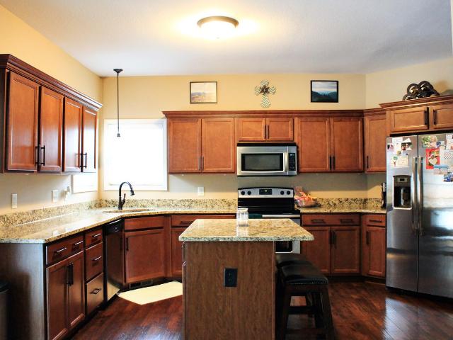 1417 Brew Moss Dr