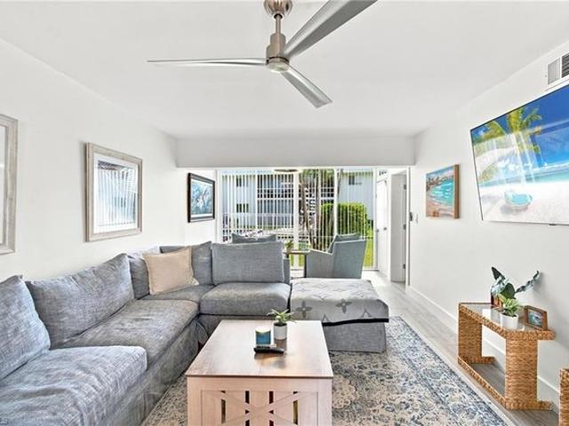 1417 Chesapeake Ave Apt 106, Naples, FL 34102