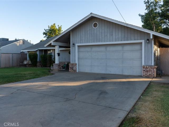 1417 E 20th
