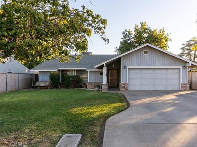 1417 E 20th St, Merced, CA 95340