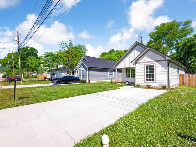 1417 E 50th Street