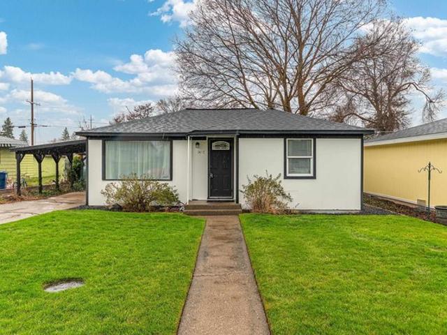 1417 E Crown Ave, Spokane, WA 99207
