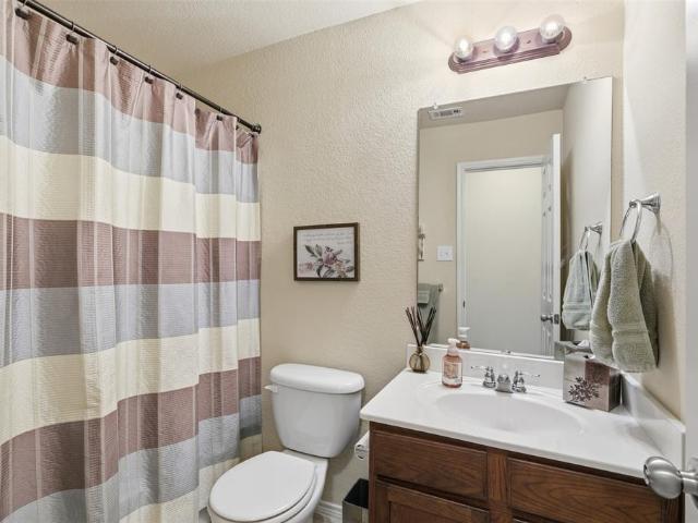 1417 Lone Pine Dr, Little Elm, TX 75068 | MLS #21243