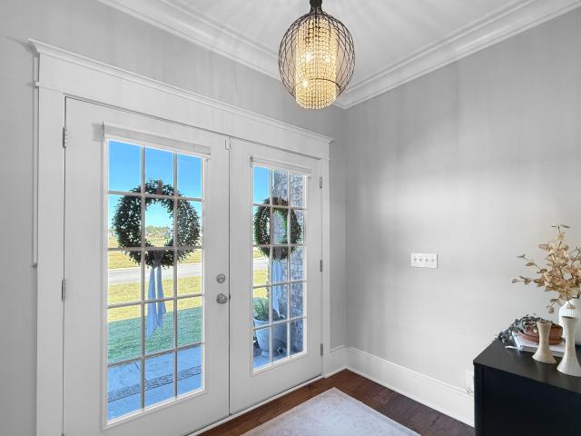 1417 Longwood Drive