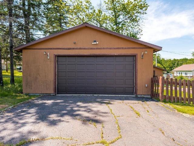 1417 rd Avenue W