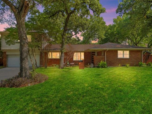1417 Sylvan Dr, Arlington, TX 76012
