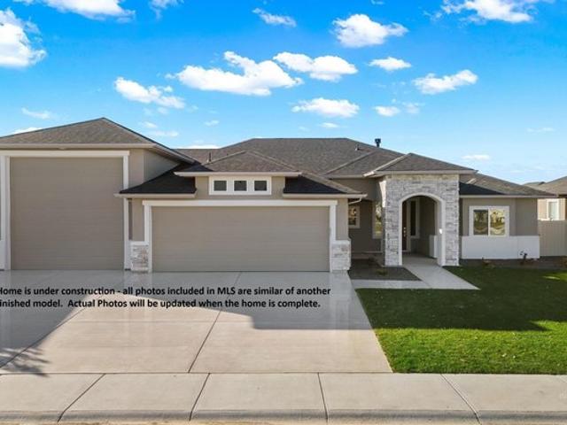 1417 W Eiger Dr, Nampa, ID 83686