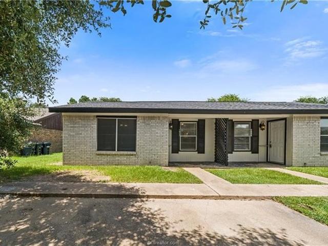 1417 1 Hillside Dr, College Station, TX 77845
