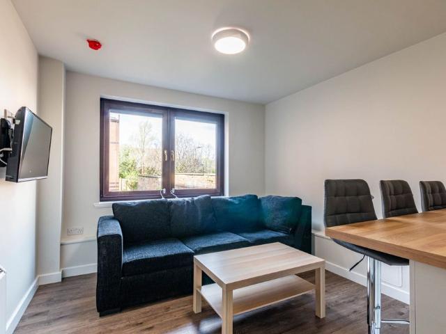 1417L West Bryson Road, Edinburgh, EH11 1EH