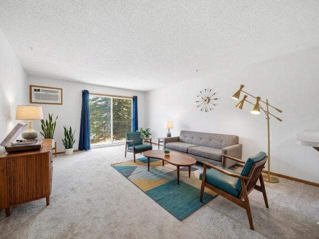 14182 Pennock Avenue # 309