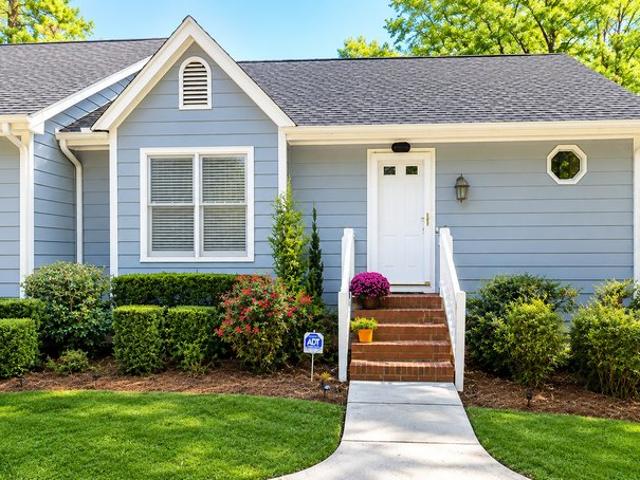 1418 Mapleside Ct, Raleigh, NC 27609