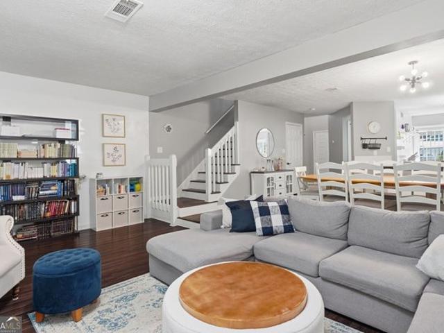 1418 N Crossing Dr NE, Atlanta, GA 30329