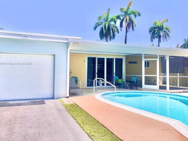 1418 Coolidge St, Hollywood, FL 33020