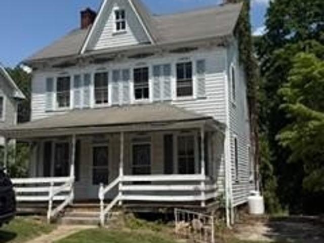 1418 E Mayberry Rd, Westminster, MD 21158