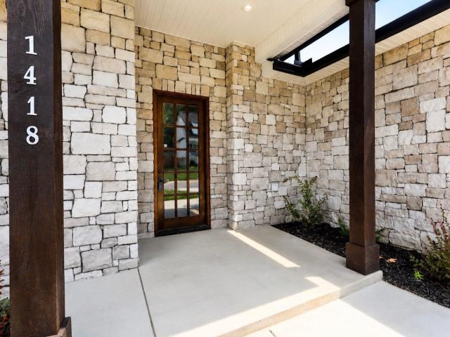 1418 Haven Ridge Drive NE