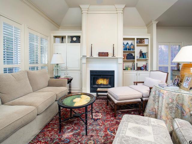 1418 Hollytree Pl, Tyler, TX 75703 | MLS #26005