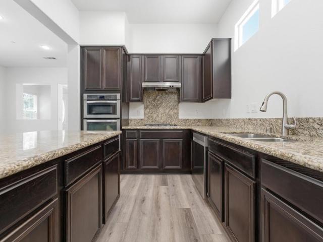 1418 Pershing Road