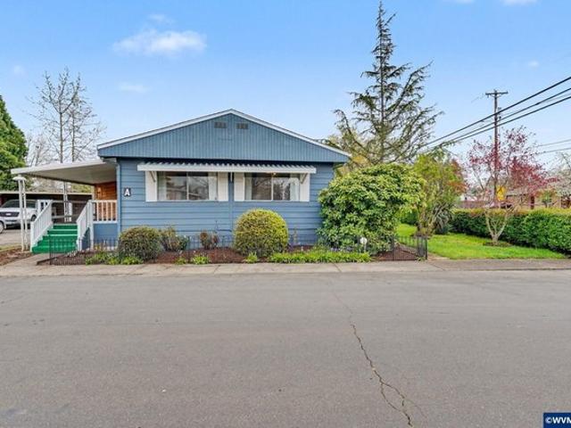 1418 Pine St NE Unit A, Silverton, OR 97381