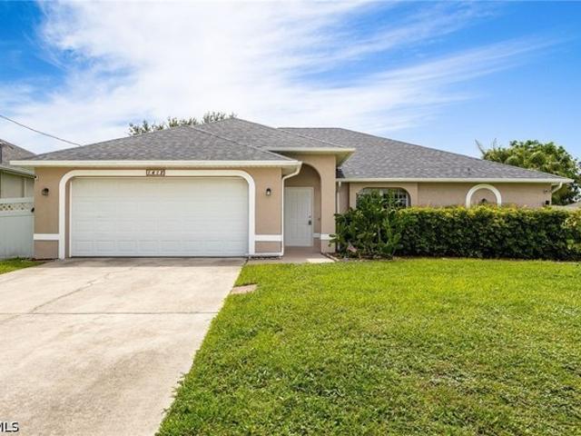 1418 SW 11th Pl, Cape Coral, FL 33991