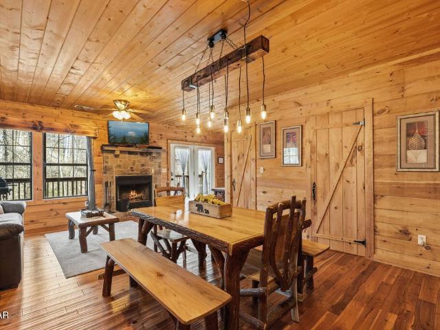 1418 School House Gap Road