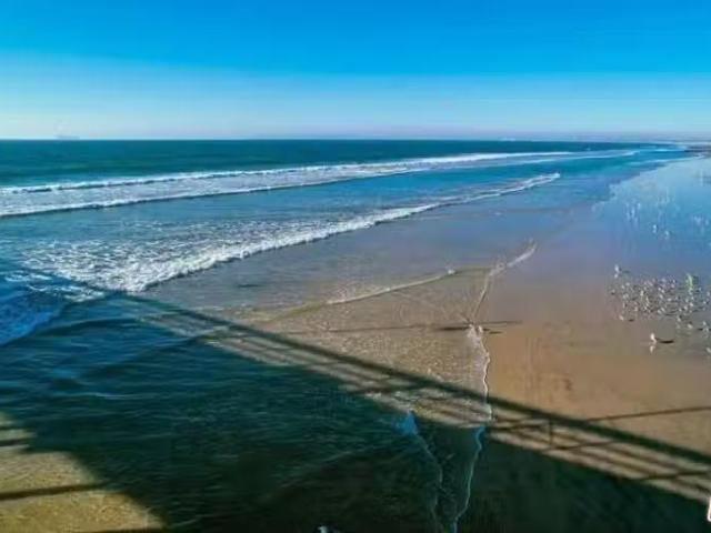 1418 SEACOAST DR # 4, IMPERIAL BEACH, CA 91932 Condo/Townhome.