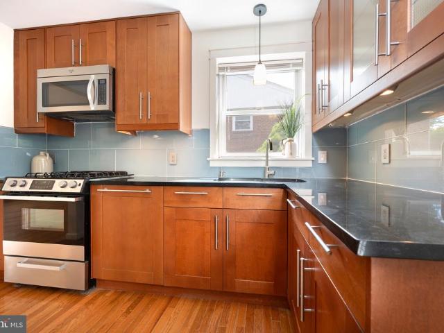 1418 Thornden Road