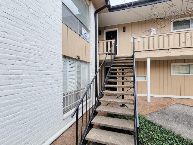 1418 Vermont St, Unit 9, Houston, TX 77006 | MLS #72841 | Compass
