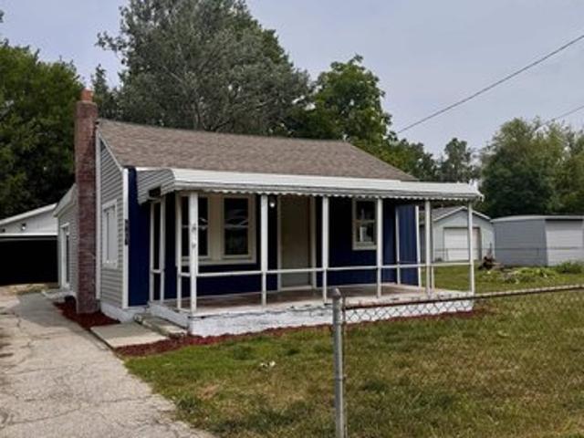 1418 W Juliah Ave, Flint, MI 48505
