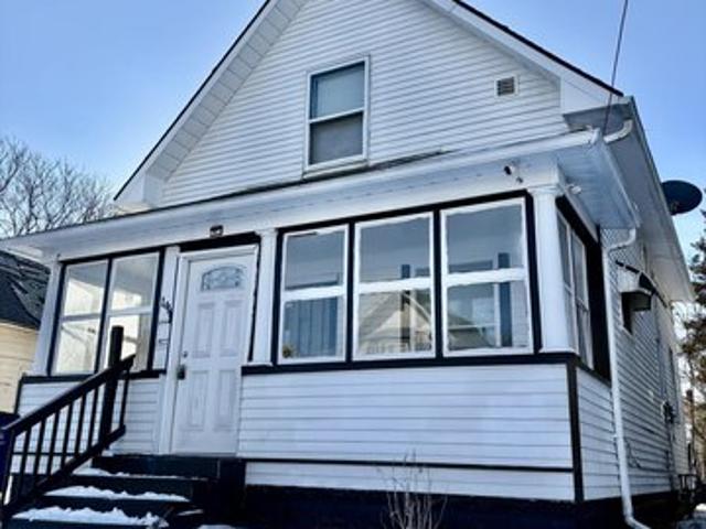 1418 Yates St, Toledo, OH 43608