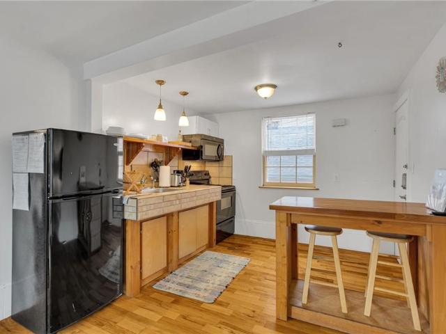 1418 1 Kerlerec Street # 3