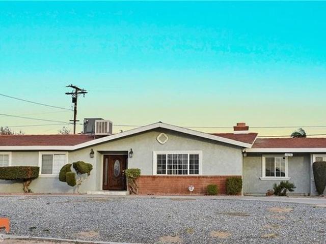 14191 Tehachapi Rd, Apple Valley, CA 92307