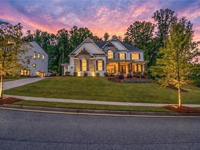 14195 Reserve Manor Ln, Roswell, GA 30075