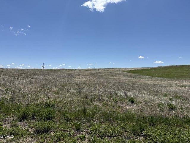 14196 Highway 85 N, Alexander, ND 58831