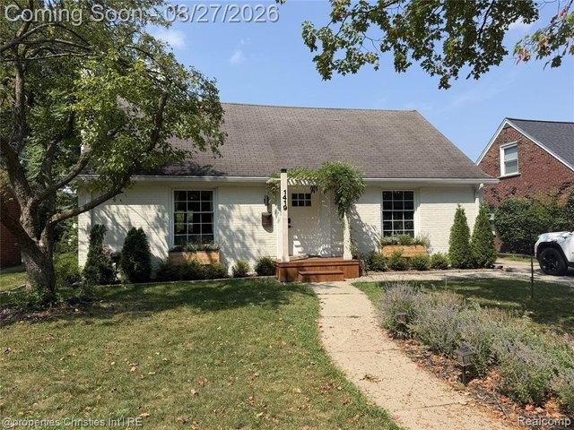 1419 Marywood Dr, Royal Oak, MI 48067