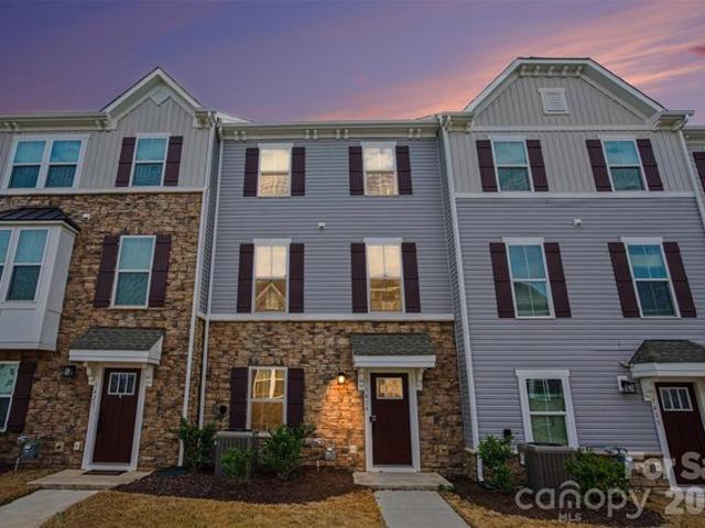 1419 Newell Towns Ln, Charlotte, NC 28262