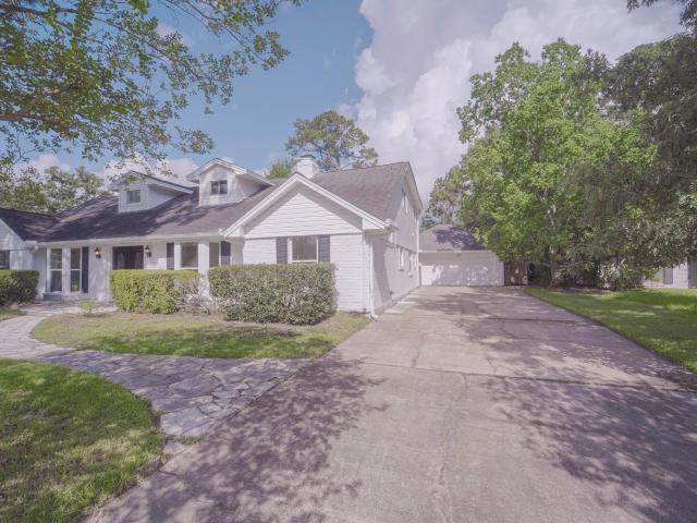 1419 Chestnut Ridge Road