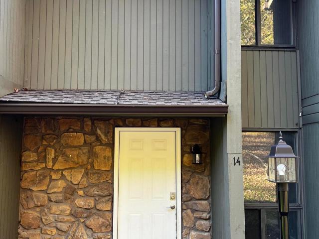 1419 Colony Park Dr, Unit 13, Johnson City, TN 37604 | MLS #9992 | Compass