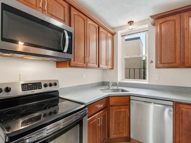 1419 Commonwealth Ave. Unit 404, Boston, US, MA