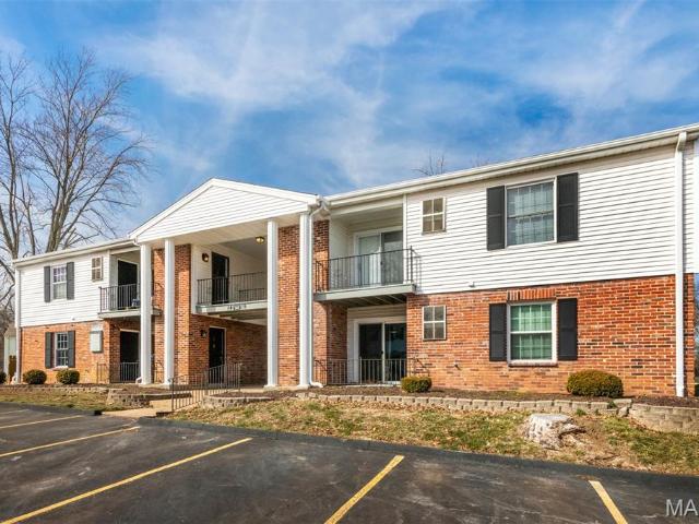 1419 Durango Ln, Unit 2, Fenton, MO 63026 | MLS #26007 | Compass